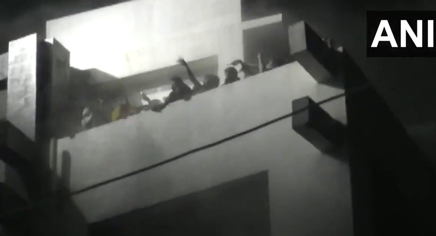 Gujrat Fire Accident: Fire in viva packaging company at surat, gujarat ...