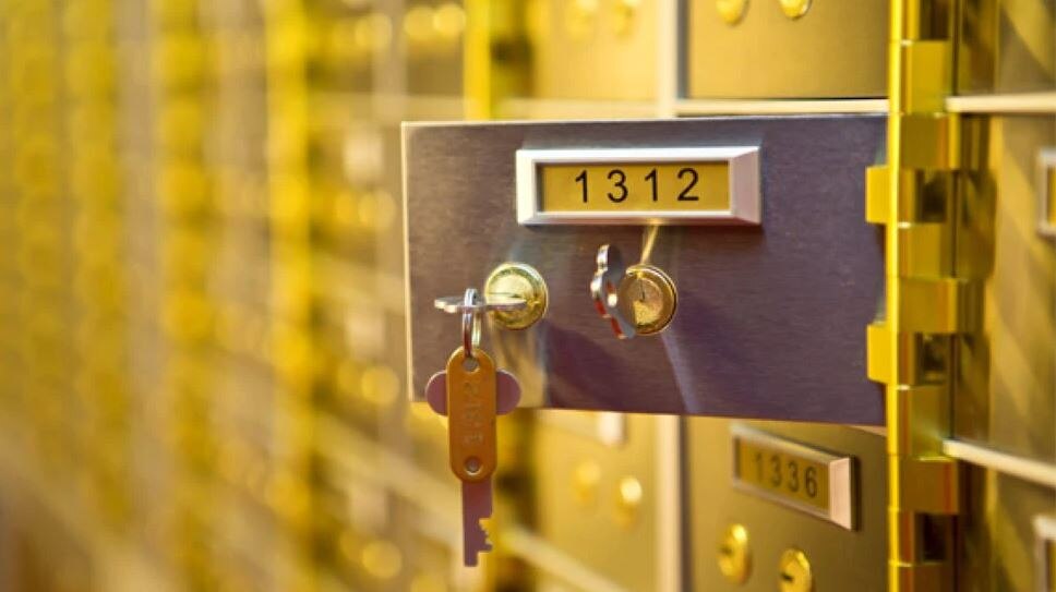 rbi-mandates-new-bank-locker-rules-from-today-jan-1-2022-know-here