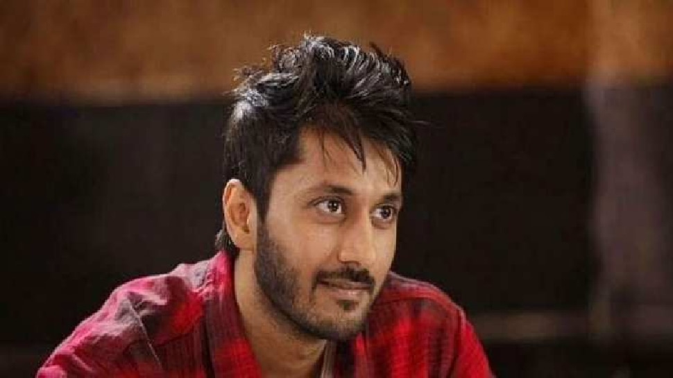 Actor Chetan Kumar Talks about Halal cut and Jhatka cut Meat ...