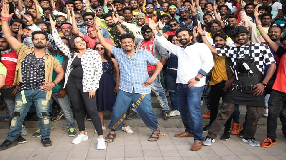 Dr Shivaraj Kumar and Actor Dhananjay join together for Bairagi songs ...