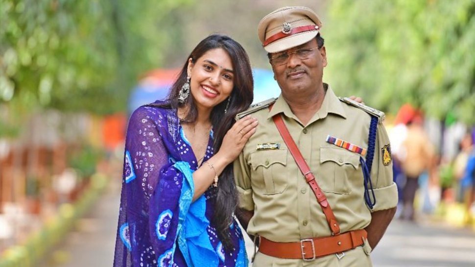 sapthami gowda shares photos with father umesh sk doddi | Sapthami ...