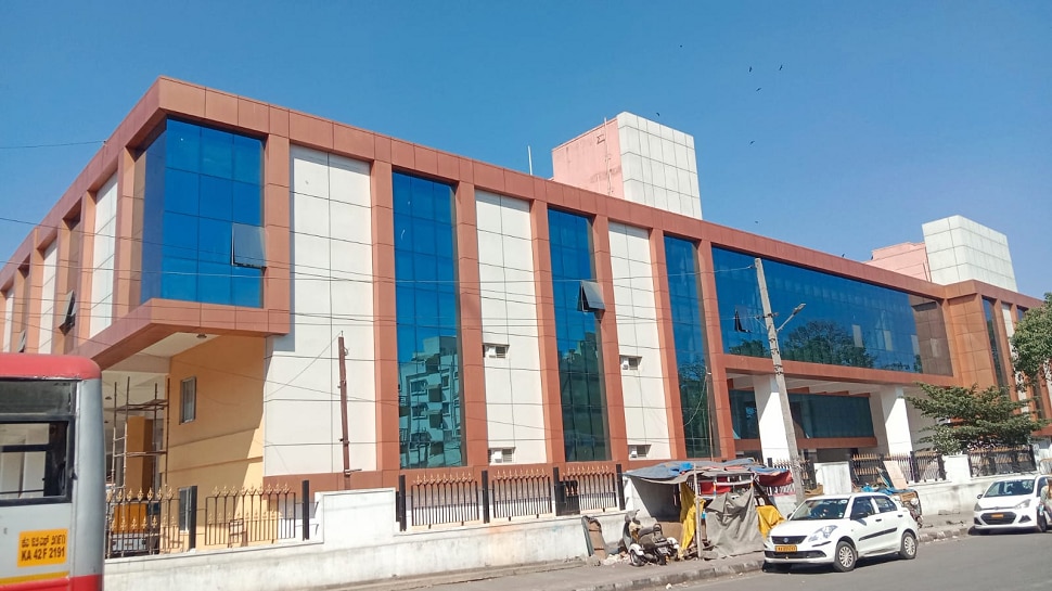 Kalasipalya bus stand, which became a ghost bungalow: no Inauguration ...