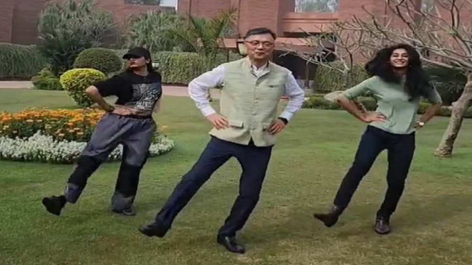 Korean ambassador danced to the song Natu Natu Song: Watch Video| Natu ...