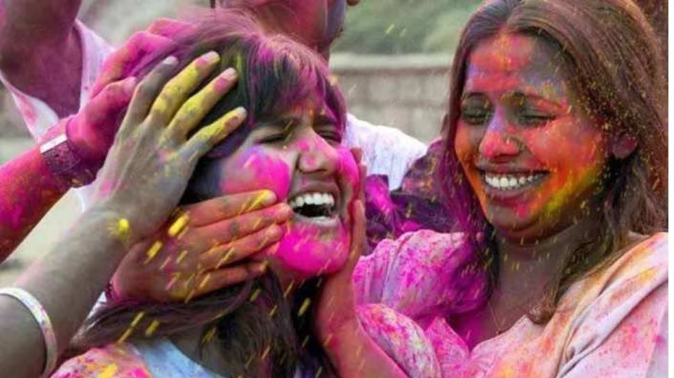 Home Remedy to remove color from skin after Holi | ಹೋಳಿ ಕಲೆಗಳನ್ನು ...