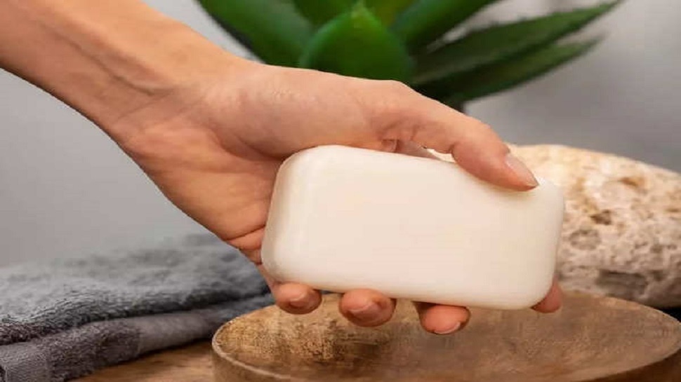 If you wash your face with daily soap these skin problems can be cured ...