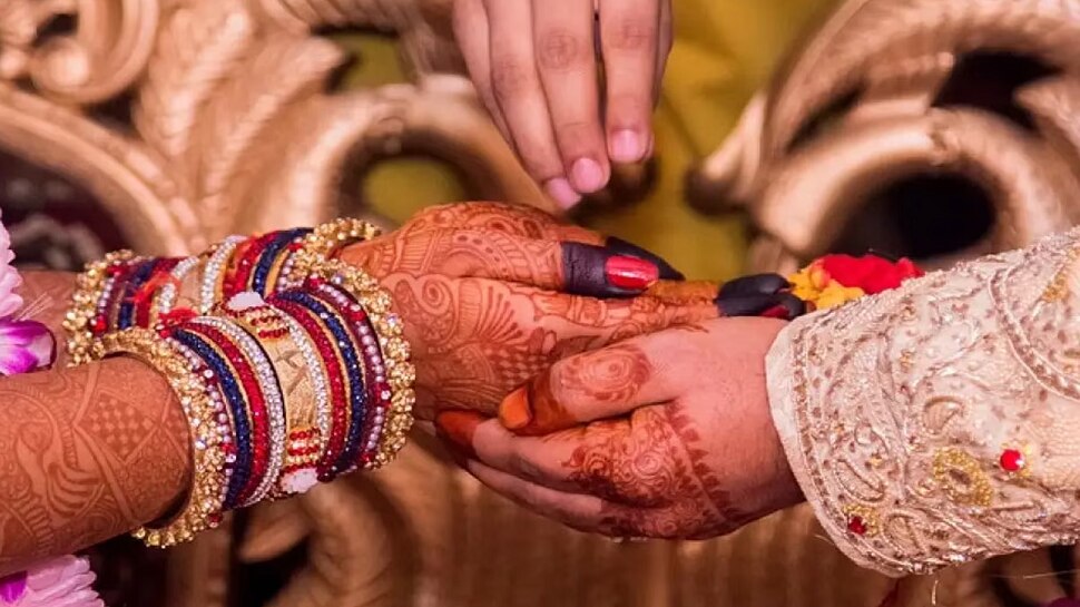 worlds first marriage who become first groom and bride on earth who ...