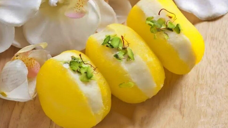 Bengali Sweet Champakali Recipe | ಬಂಗಾಳಿ ಸಿಹಿ ತಿಂಡಿ ಚಮ್‌ ಚಮ್‌ ಮಾಡುವ ...