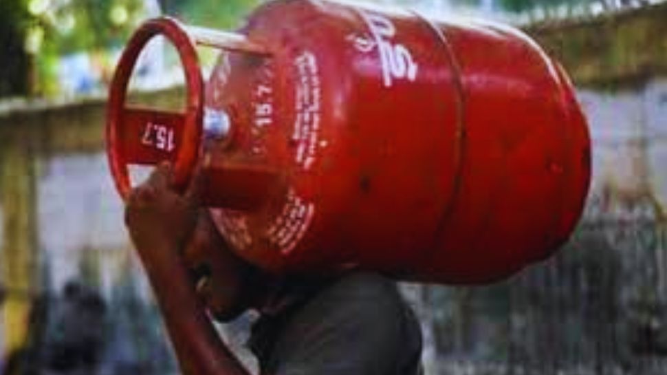 Customers can buy LPG cylinder for just Rs 450 In this part of the country | ದೇಶದ ಈ ಭಾಗದಲ್ಲಿ ...