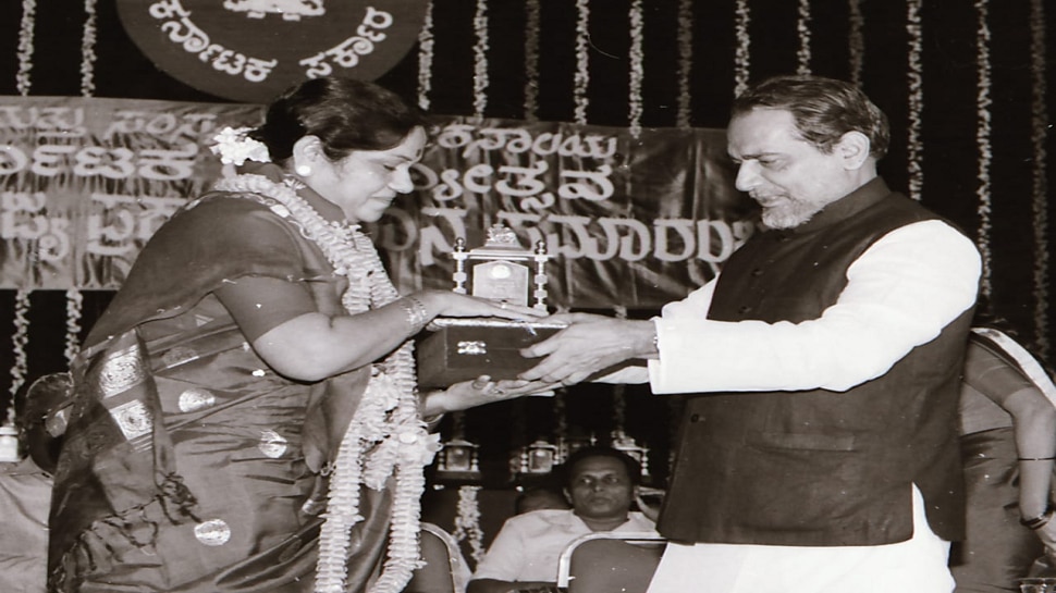 Leelavathi: Awards received by veteran Kannada actress Leelavathi ...