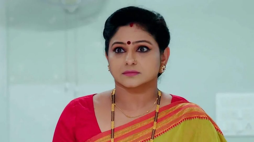 Accident case against famous TV actress Lakshmi Siddaiah | ಖ್ಯಾತ ...