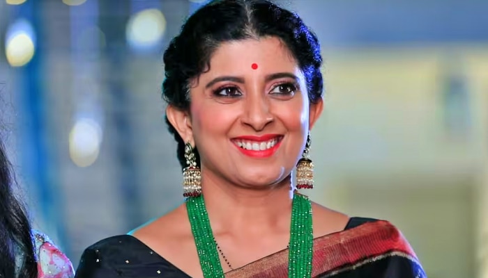 Lakshmi Baramma Serial Actress Sushma Nanaiah Husband Pratik More ...