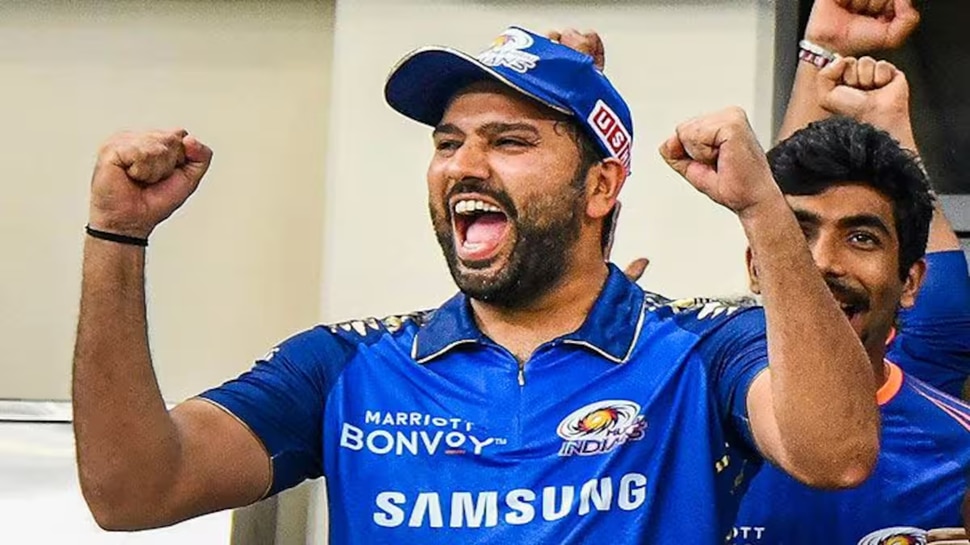 ipl 2024 rohit sharma in mumbai indians bus drivers role watch video ...