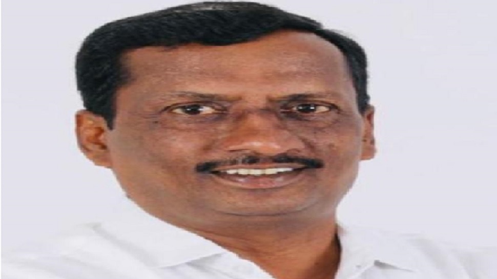 KES officer Manjappa Magodi received honorary doctorate from Kuvempu ...