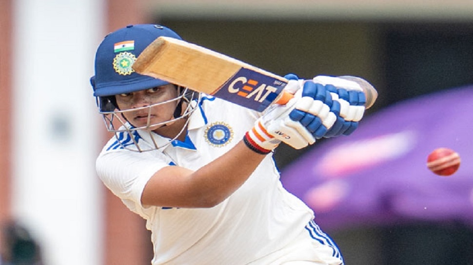 Shefali Verma created a world record by scoring a double century in ...