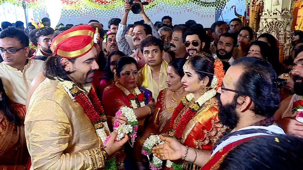 Director Tarun Sudhir Ties the Knot with Actress Sonal in a Traditional ...