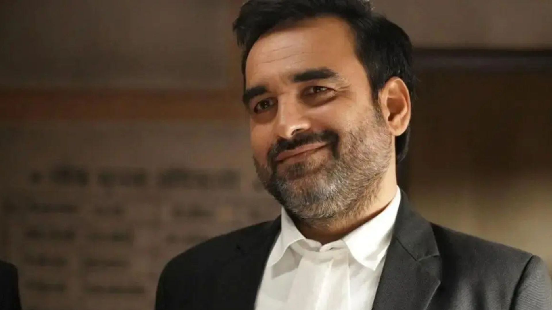 Famous Actor Pankaj tripathi and wife Mridula Love Story | ರೈಲಿನಲ್ಲಿ ...