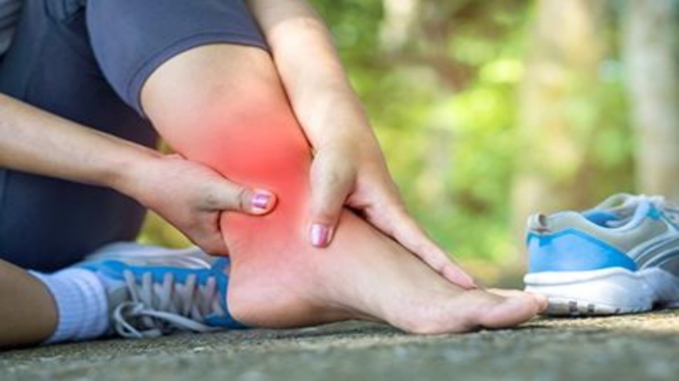 natural remedy to get rid of sprain pain|ಕಾಲು ಕೈ ಉಳುಕಿದರೆ ತಕ್ಷಣ ಹೀಗೆ ...