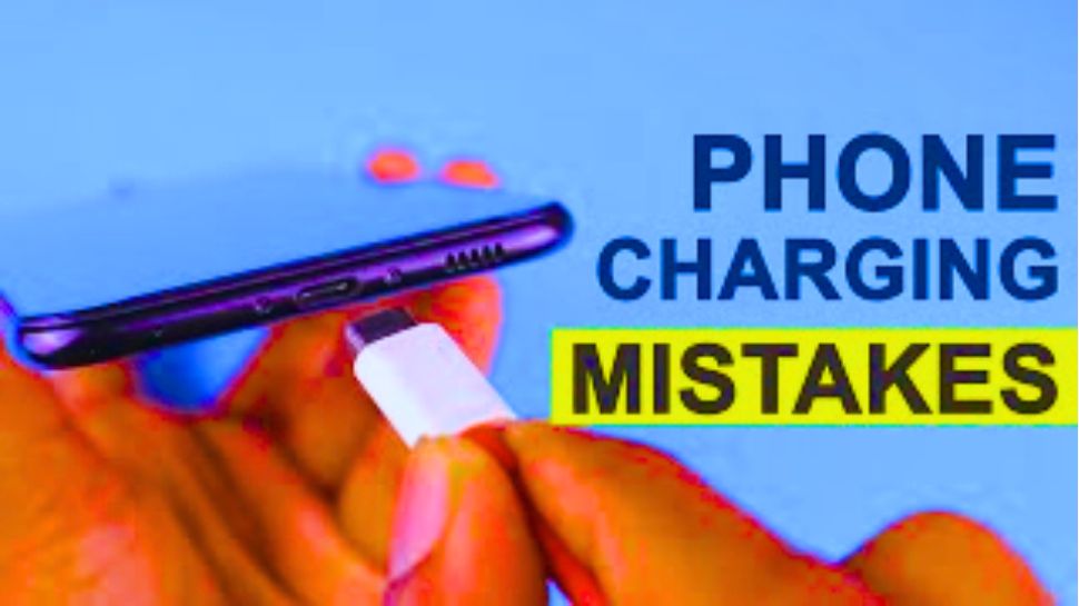 Smartphone Charging Mistakes | ಫೋನ್‌ನ ಬ್ಯಾಟರಿ ಹಾಳಾಗಲು ಚಾರ್ಜಿಂಗ್ ಮಾಡುವಾಗ ನೀವು ಮಾಡುವ ಈ ತಪ್ಪುಗಳೇ ...