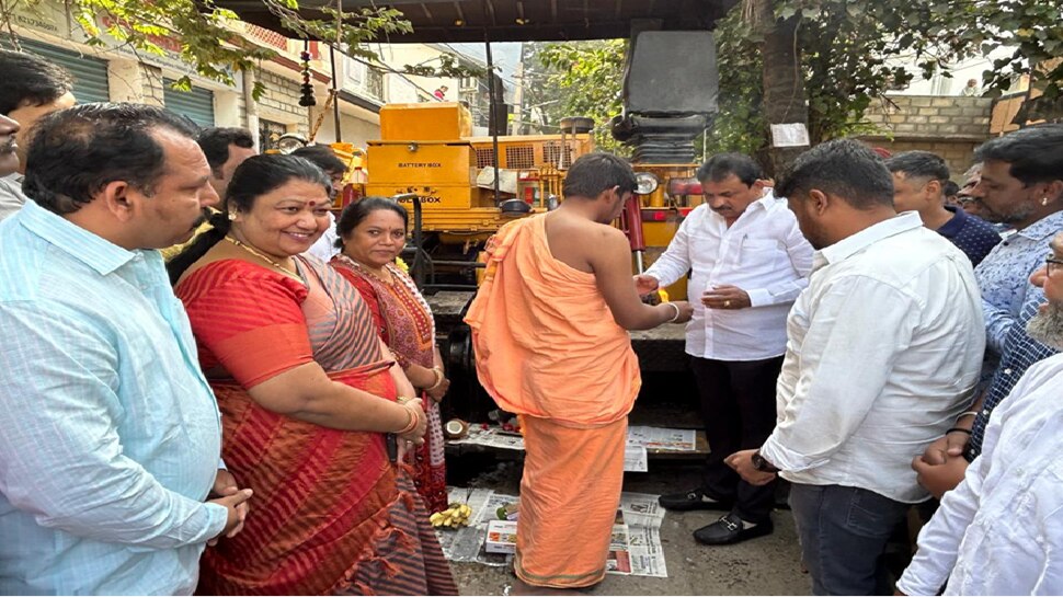 Development in Pulikeshi Nagara in Bengaluru; MLA AC Srinivas inspects ...