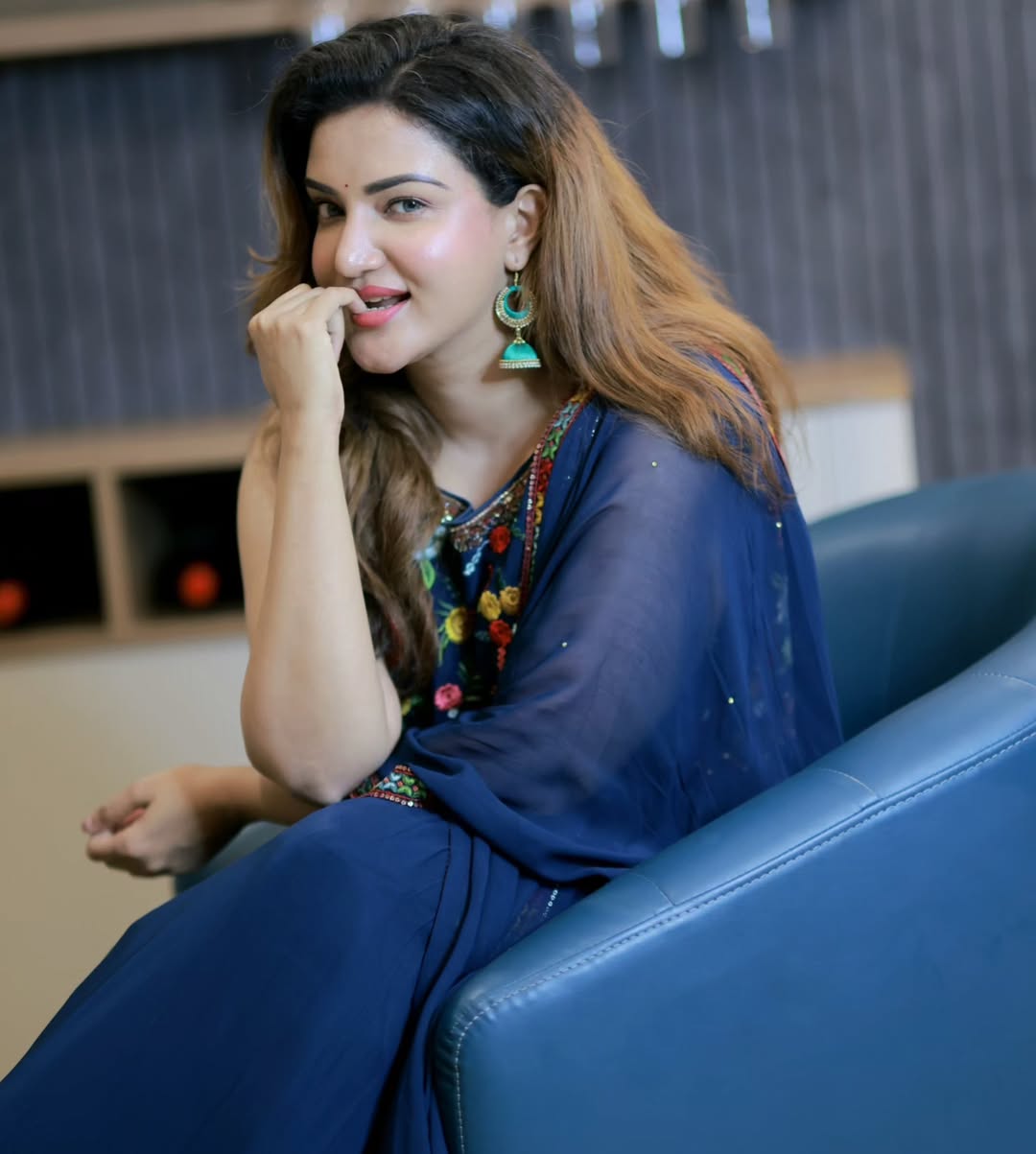 actress fara shibla comments on honey rose | ಆಕೆ ತನ್ನ ದೇಹ ತೋರಿಸಿ ಹಣ ...