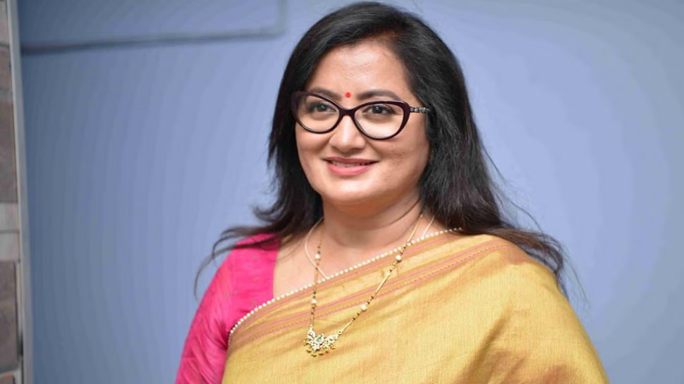 Kannada Actress Sumalatha Ambareesh Net Worth | ಸುಮಲತಾ ಅಂಬರೀಶ್ ...