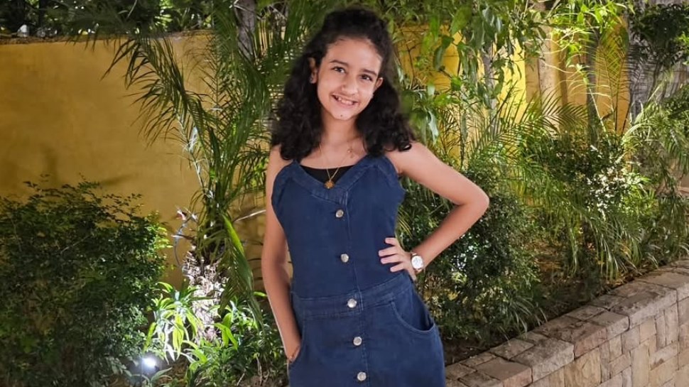Inayat Verma is bollywood star child actress who own 13 crore rupees ...