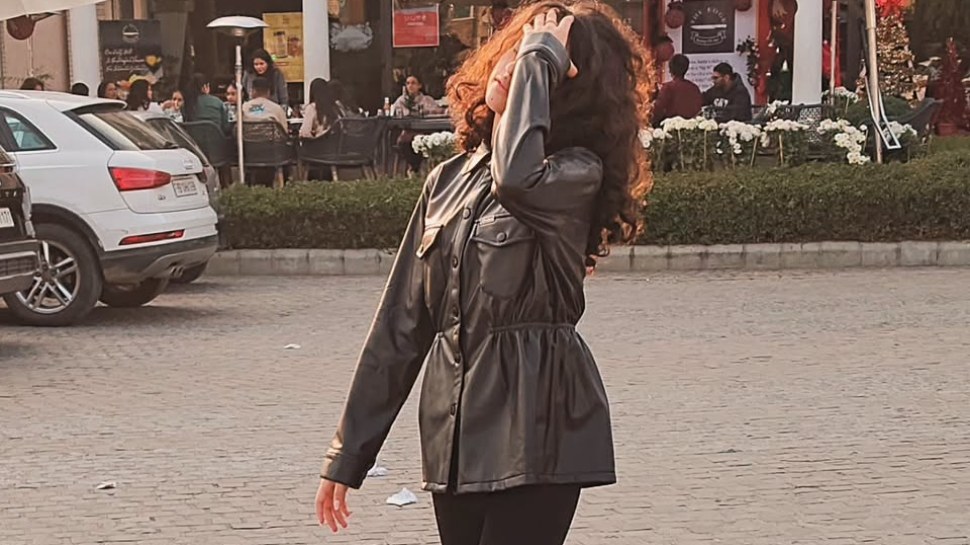 Inayat Verma is bollywood star child actress who own 13 crore rupees ...