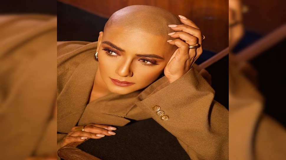 Top 90s actress Shanthi Priya shares a photo of herself with her head ...