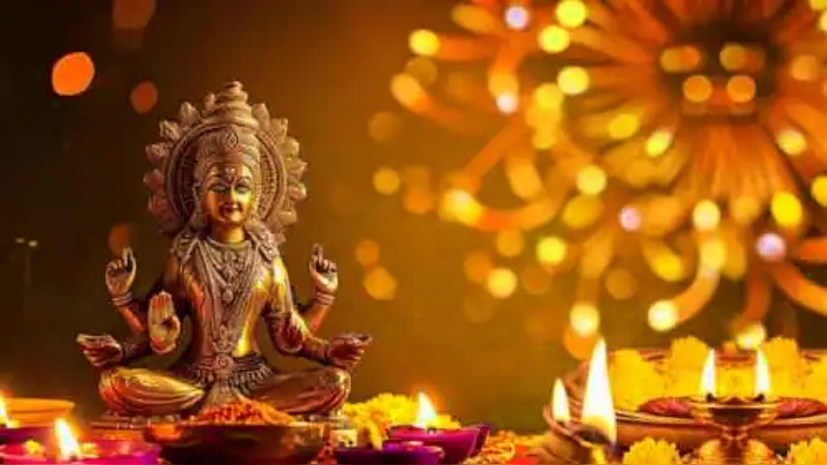 buddha purnima 2025 Vaishakh Purnima 2025 pooja to get rid from debt ...