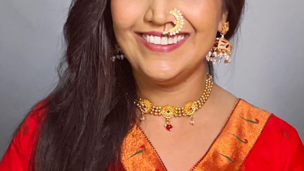 Actress mukta barve Real Life Story |ಆ ವಿವಾಹಿತ ನಟನ ಮೇಲಿನ ಪ್ರೀತಿಯಿಂದಾಗಿ 46 ನೇ ವಯಸ್ಸಿನಲ್ಲಿಯೂ ...