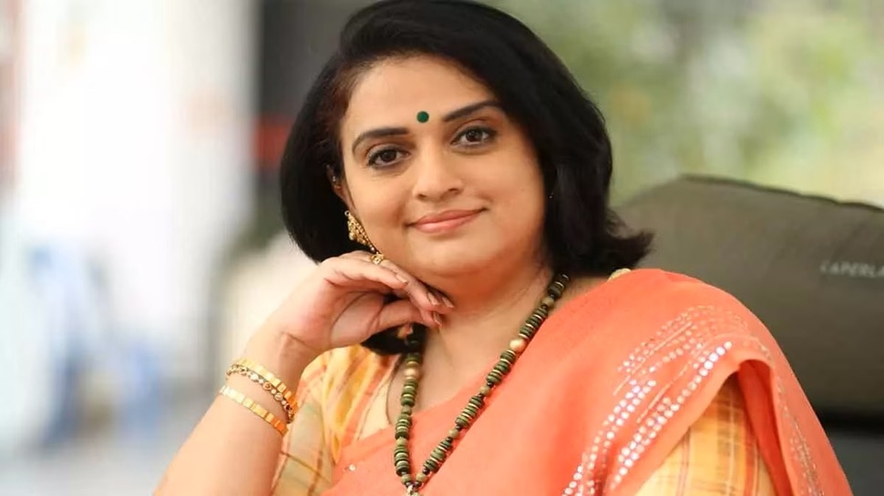 Pavitra Lokesh talks about who her first crush was| ನರೇಶ್ ಅಲ್ಲ.. ಆ ತೆಲುಗು ಸ್ಟಾರ್ ಹೀರೋ ಜೊತೆ ನನ್ನ ...