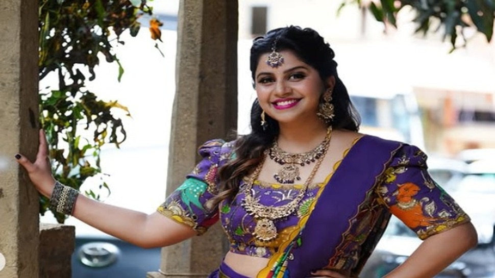 Anchor Anushree Net Worth YouTube Income and Remuneration Full Details ...