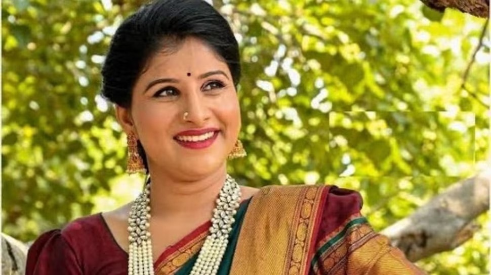 Singer Mangli Net Worth and remuneration per song details | ಸಿಂಗರ್ ...