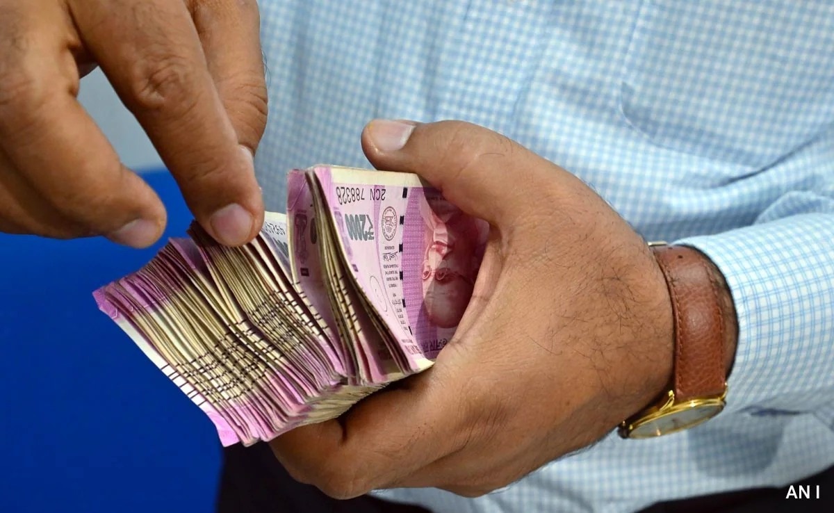 important announcement about 2000 rupees note by RBI | 2000 Note Ban ...
