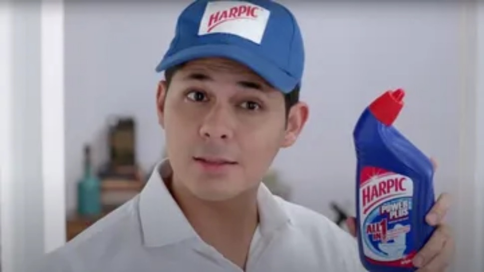 Harpic advertisement Vishal Malhotra Net worth |ಟಾಯ್ಲೆಟ್ ಕ್ಲೀನರ್ ...