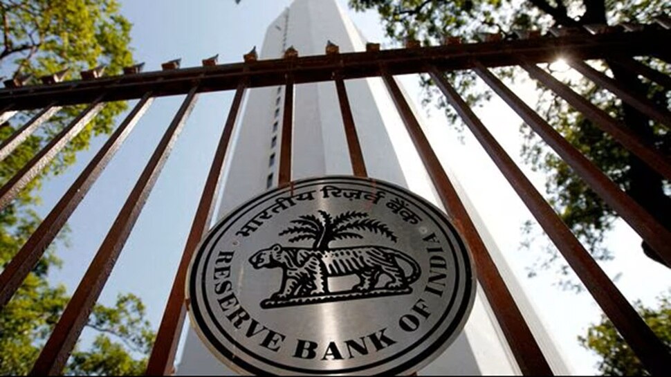 RBI changes public bank holiday from September 5 to September 8 ...