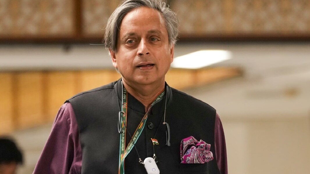 Runjhun sharma shashi tharoor photos viral love gossip | ಶಶಿ ತರೂರ್ ...