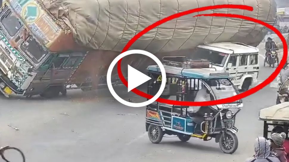 Rampur horrible road incident video viral | Viral Video: ಚಾಲಕನ ನಿಯಂತ್ರಣ ...