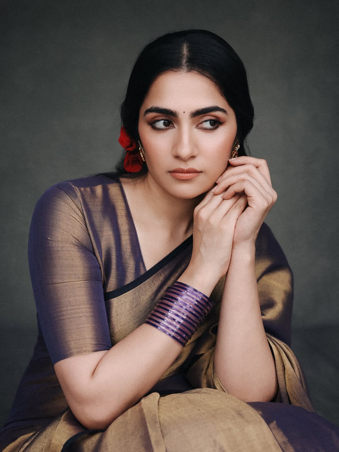 rukmini vasanth toxic movie poster revealed | ಮದನ ಮೋಹಿನಿಯ ಹೊಸ ಅವತಾರ ...