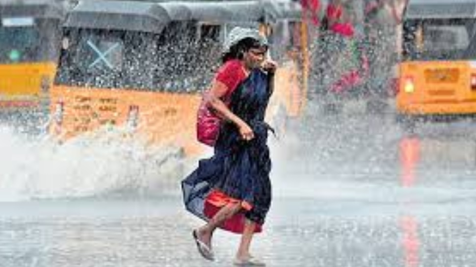 Karnataka Rain: ಇನ್ನೂ 4ದಿನದಲ್ಲಿ ಮುಂಗಾರಿನ ಎಂಟ್ರಿ ಈ 15 ಜಿಲ್ಲೆಗಳಲ್ಲಿ ಭಾರೀ ಮಳೆ
