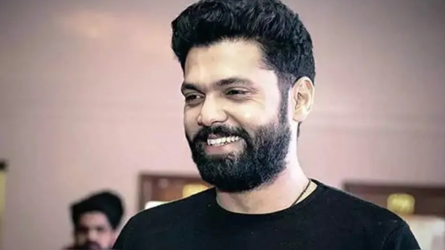 Actor Rakshit shetty cine journey: ಸಿಂಪಲ್‌ ಆಗಿ ಎಂಟ್ರಿ ಕೊಟ್ಟು ...