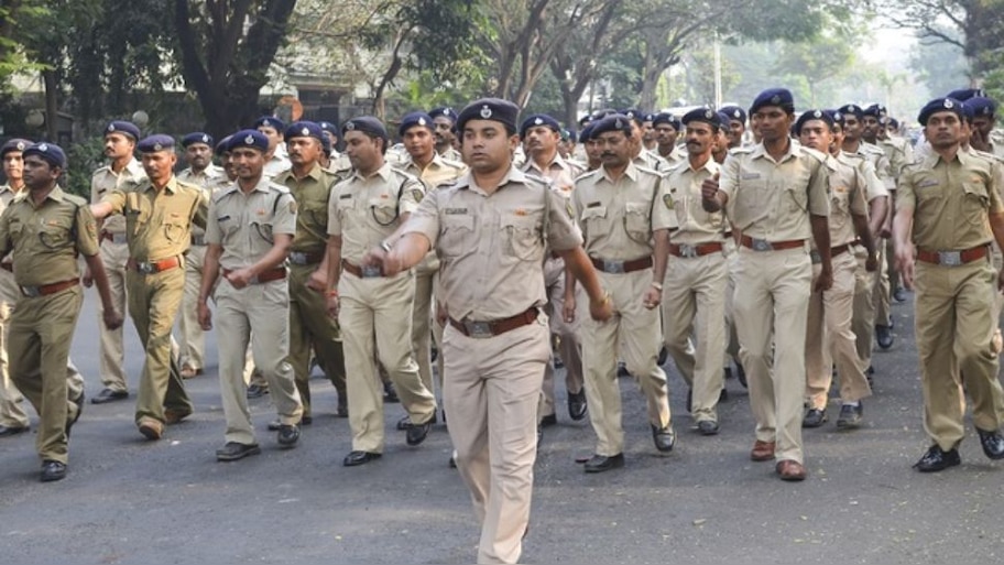 Civil Police Constable Post Application submission for 3,395 constable ...