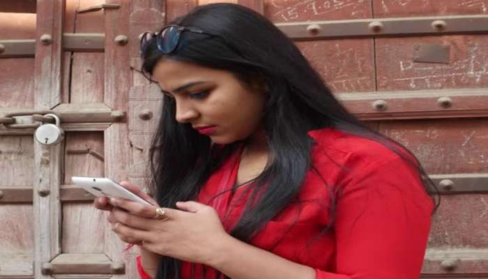 Indian Use Smartphone For These Purpose Rather Speaking ಮಾತನಾಡುವ ಬದಲು ಸ್ಮಾರ್ಟ್ ಫೋನ್ ಬಳಕೆ